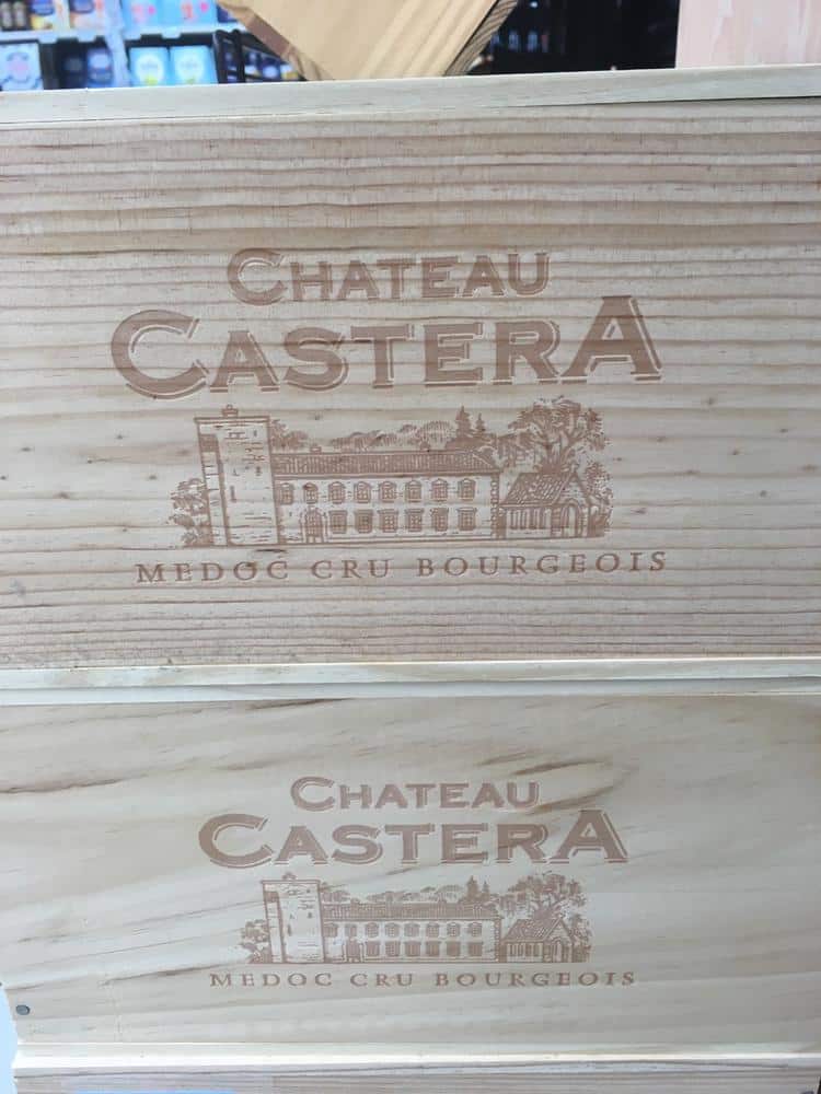 Château Castera Rouge AOC Médoc De Château Castera | Bordeaux - WineAdvisor